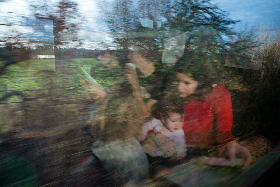 Berlin – Warsaw: Hanna and Mila built a house; Photo: Anna Alboth ...